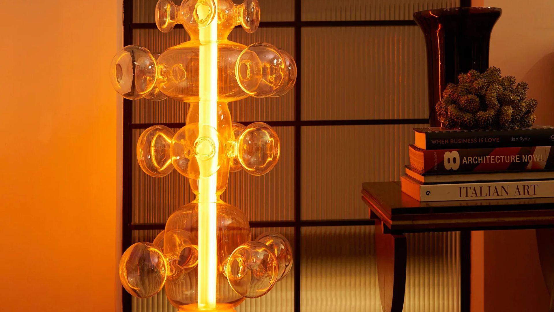 Best Lamps to Gift Couples for a Warm, Stylish Home