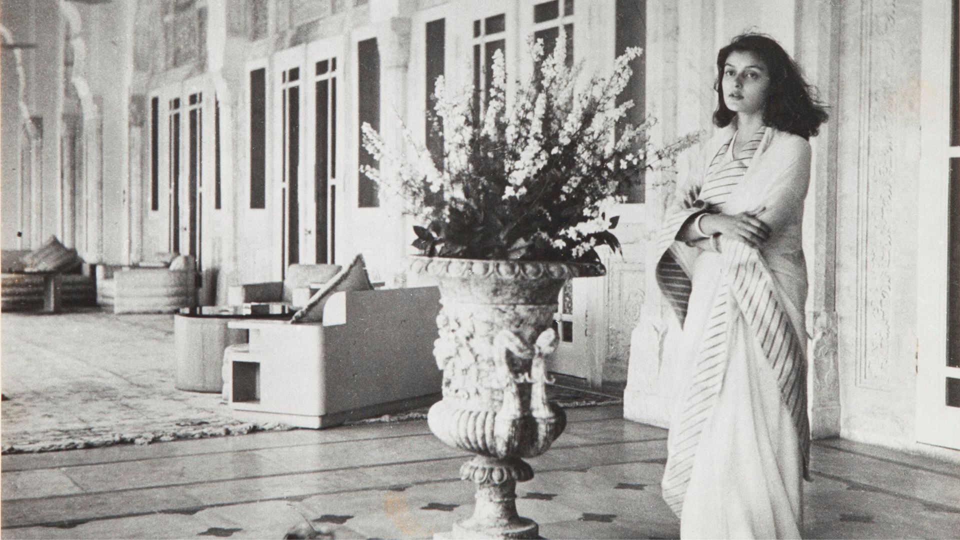 Minimal Brides, What’s Stopping You From Embodying Maharani Gayatri ...